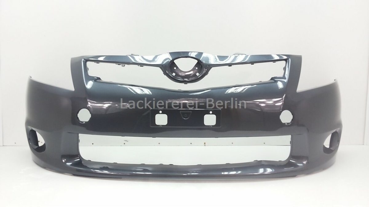 Toyota Auris 2010-2012 STOßSTANGE Stoßfänger VORNE LACKIERT IN ...